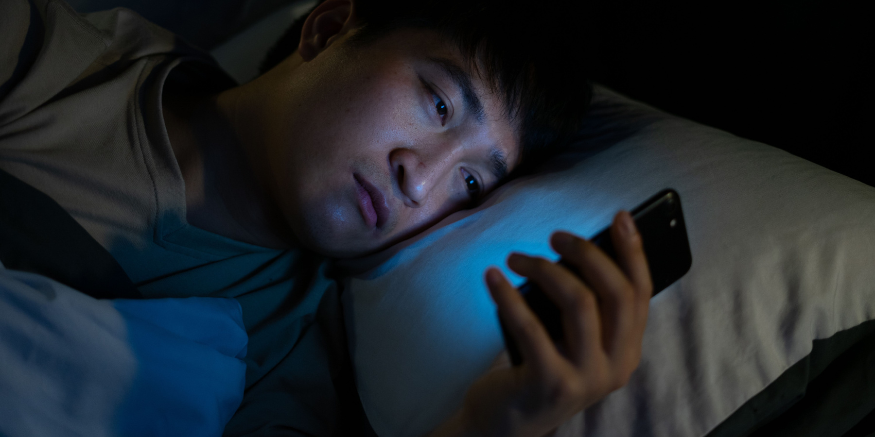 The Internet and Loneliness | Journal of Ethics | American Medical ...